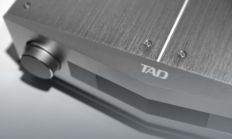 TAD Labs C700 Reference Pre amplifier - Coherent Systems